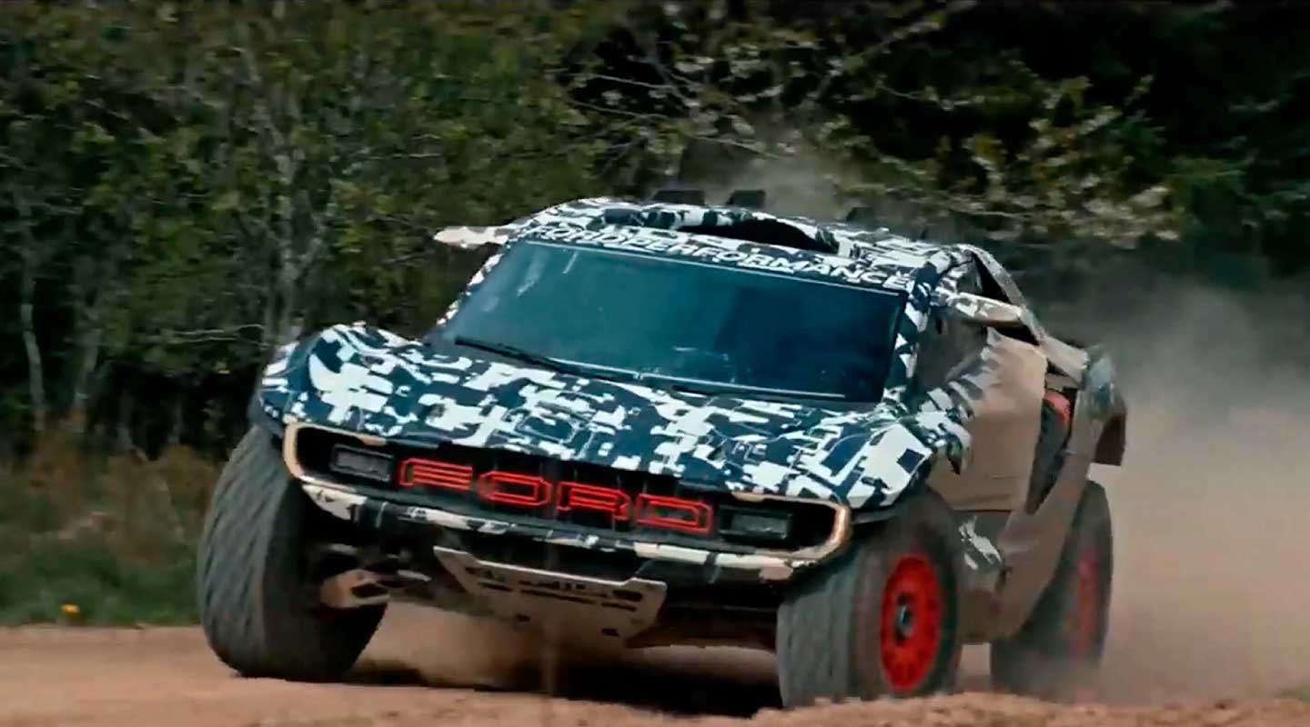 Serie muestra a Ford Raptor T1+ preparándose para Dakar 2025
